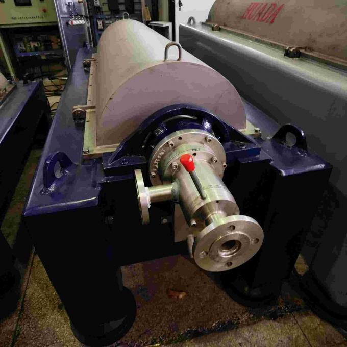Continuous 350mm Sludge Dewatering Centrifuge 4000rpm Sludge Decanter ...